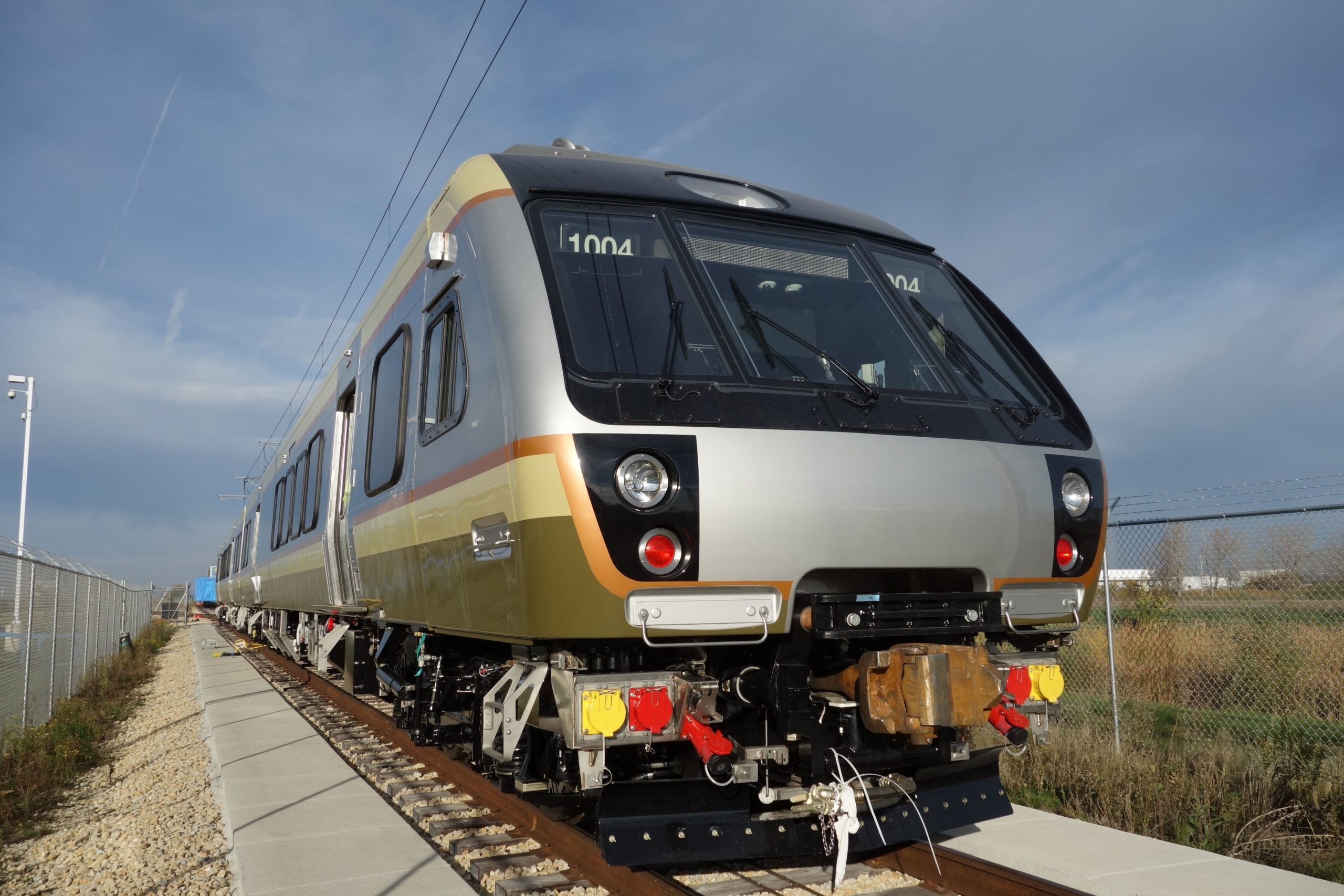 Toronto Airport Metrolinx DMU Safety, RAM, EMC, Integration - Turner ...